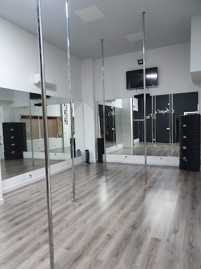Academia de Baile Angel´s Pole Studio en Leganés